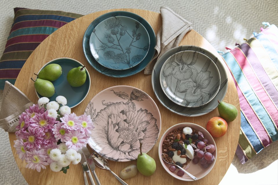 TALÍŘE FLORA SI NAKOMBINUJTE SAMI - Inspirace od decoDoma